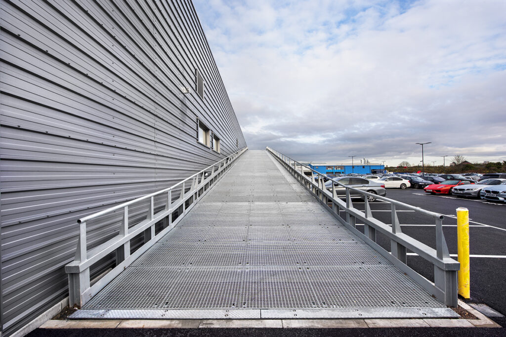 BMW CARDIFF - MDG Architects