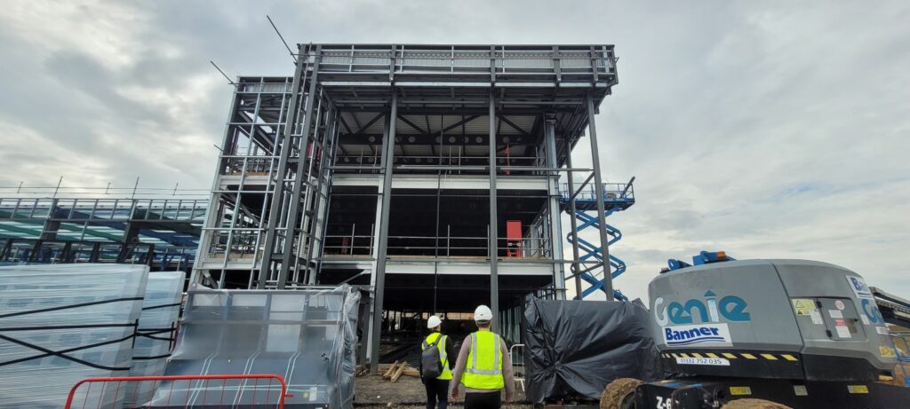 CLADDING UNDERWAY AT NEW WAGO HEADQUARTERS - MDG Architects